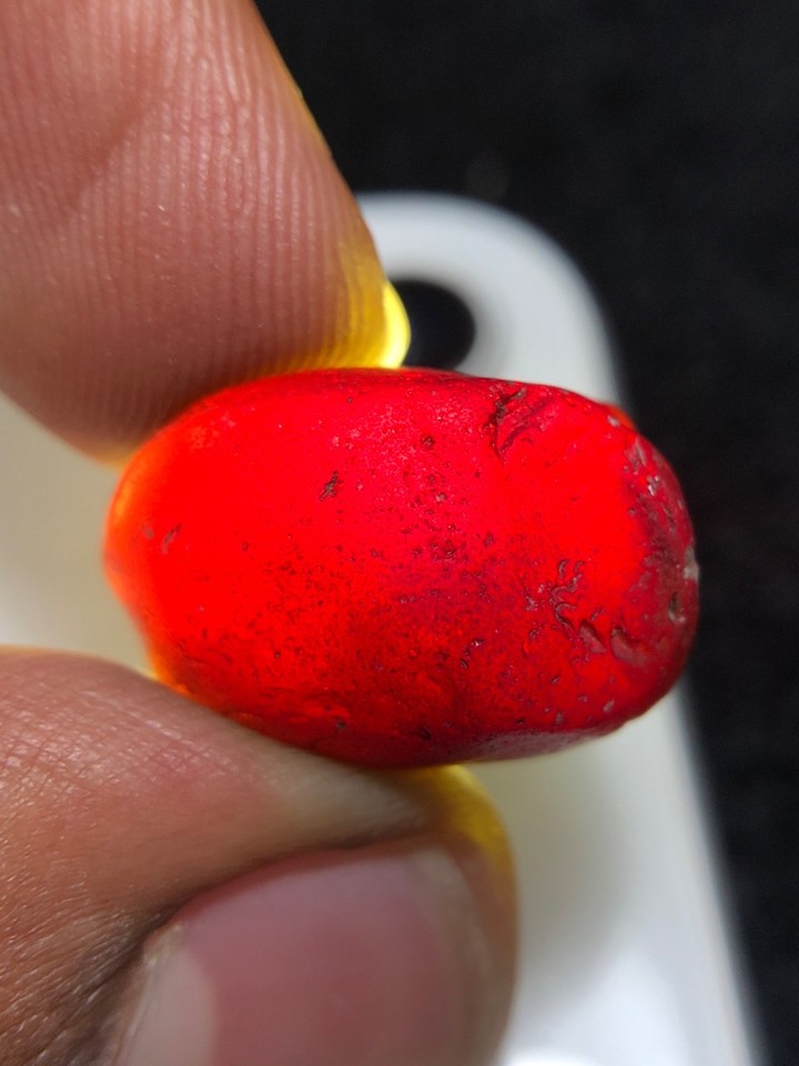 33.30 Mozambique Garnet Rough, Natural Blood Red Garnet Raw Crystal ...