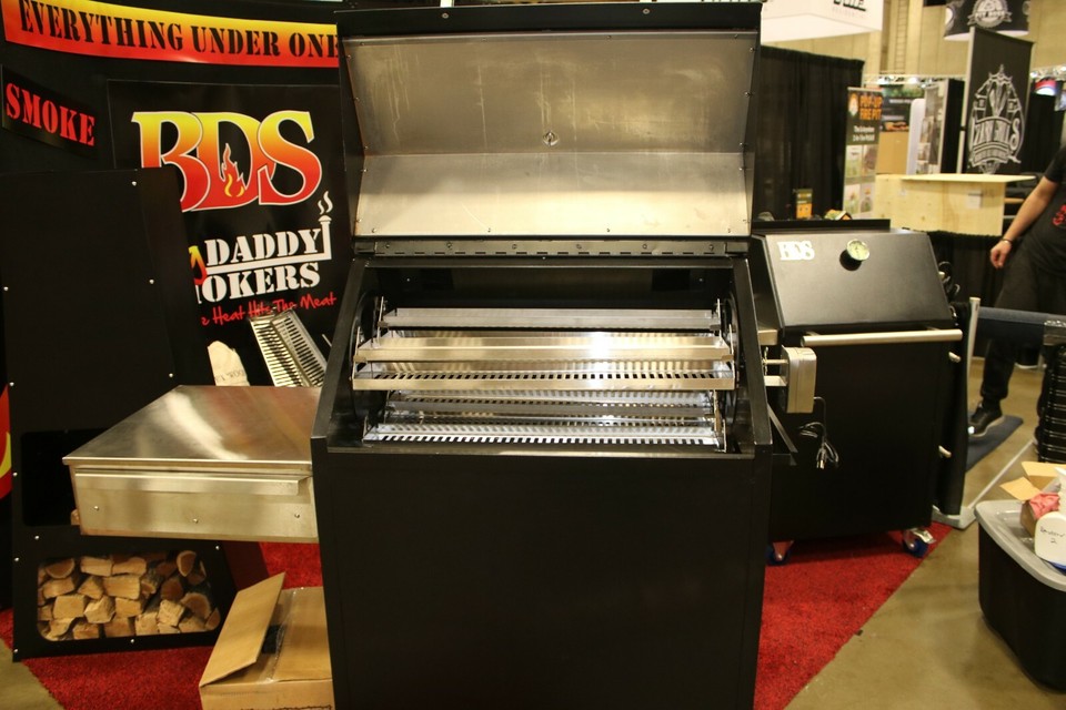BBQ Smoker "Big Daddy" Smoker - Rotisserie - Grill - AL IN ONE!!! Made ...
