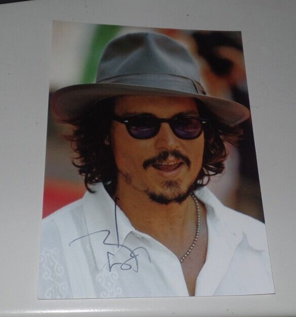 JOHNNY DEPP, original signed Photo in 20x30 cm (t442 | eBay