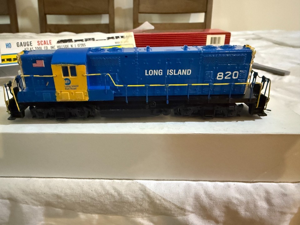 HO SCALE LOCOMOTIVE Atlas GP7 Fantasy LONG ISLAND RAILROAD CUSTOM ...