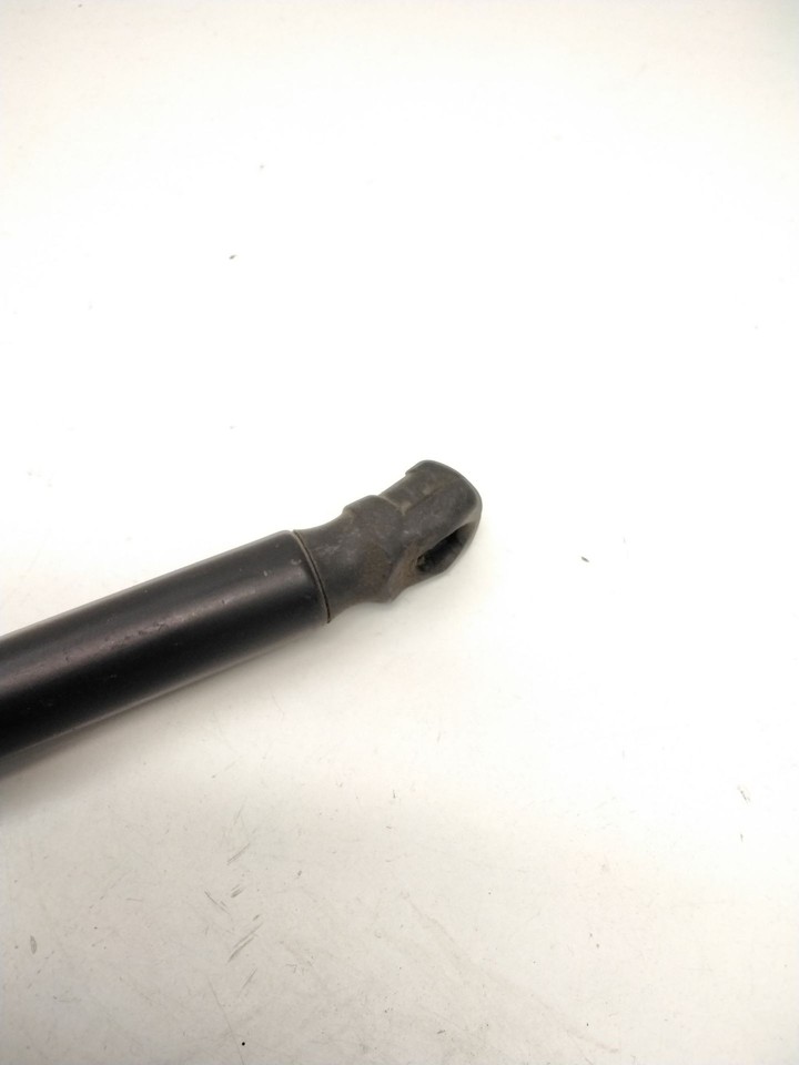 8P4827552B STOSSDÄMPFER FÜR KOFFERRAUM / TÜR HECKKLAPPENDÄMPFER FÜR ...