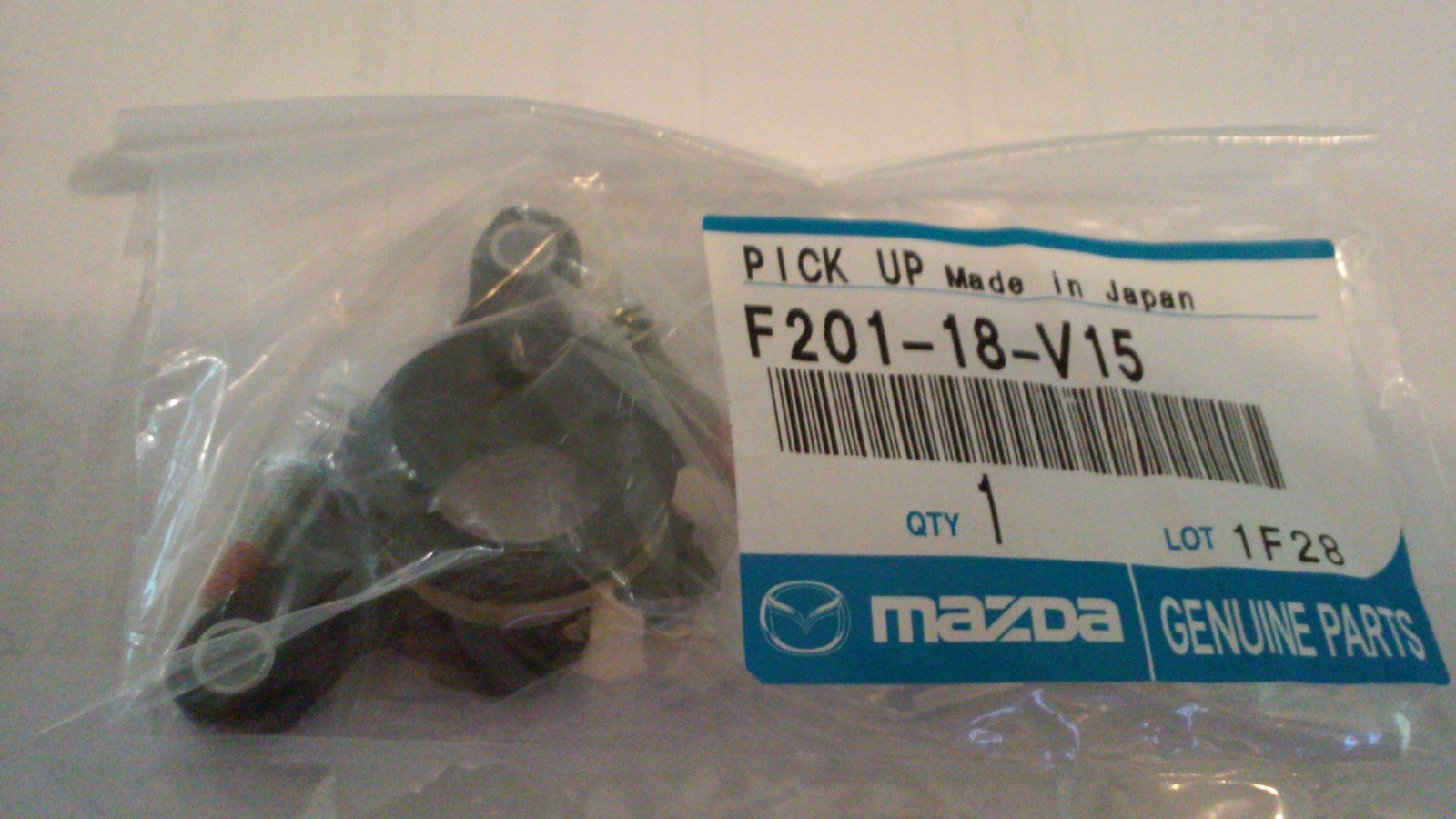 New Genuine OEM Mazda F201-18-V15 Pick-Up F20118V15 | eBay