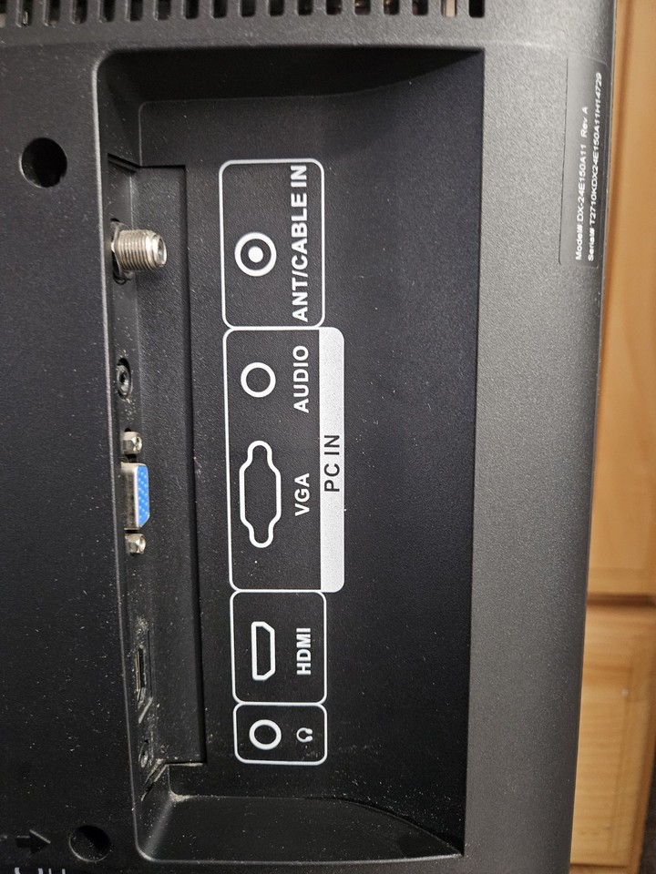 Dynex DX-24E150A11 24” LED - LCD TV-With Remote-Tested, Working, Great ...