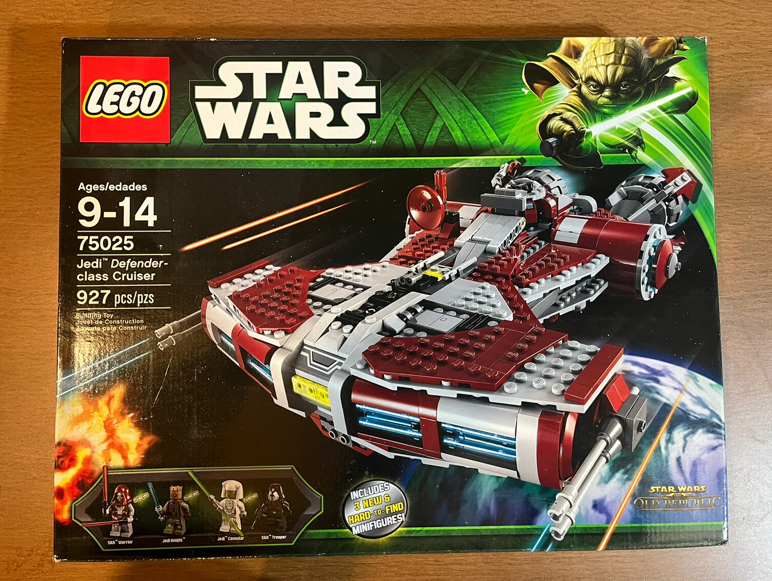 Brand new LEGO 75025 Star Wars Jedi Defender Class Cruiser 673419191371 ...