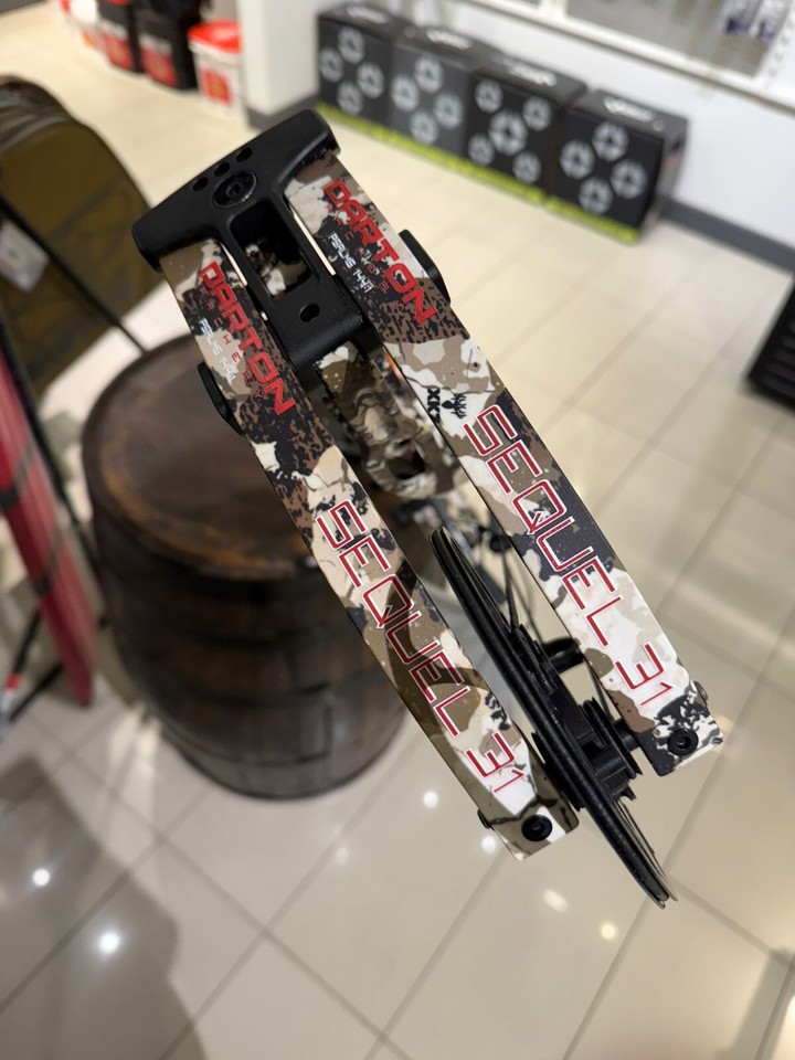 Brand New Darton Sequel 31 Right Hand 50-60#s Kings Camo Riser ...