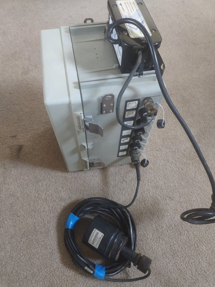 ISCO 4210 Ulttasonic Flow Meter , Isco Power Pack & Isco Ultrasinic ...