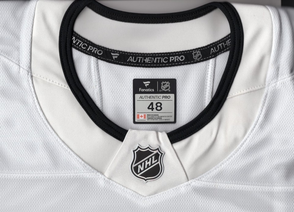 NO TARIFFS size 48 BOSTON BRUINS Fanatics Authentic PRO NHL Hockey ...