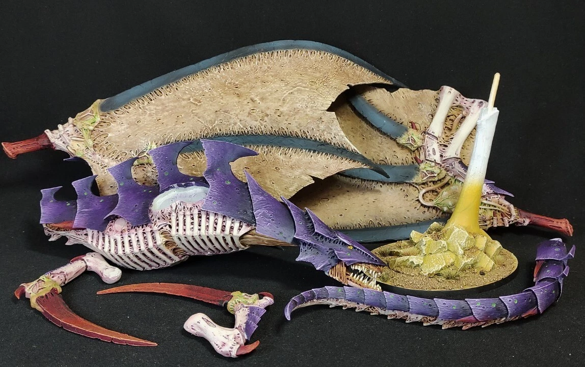 Tyranid Harridan Size