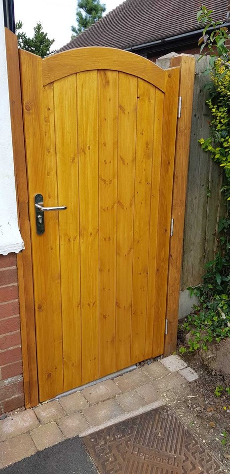 wooden side gate - Arched FLB | eBay