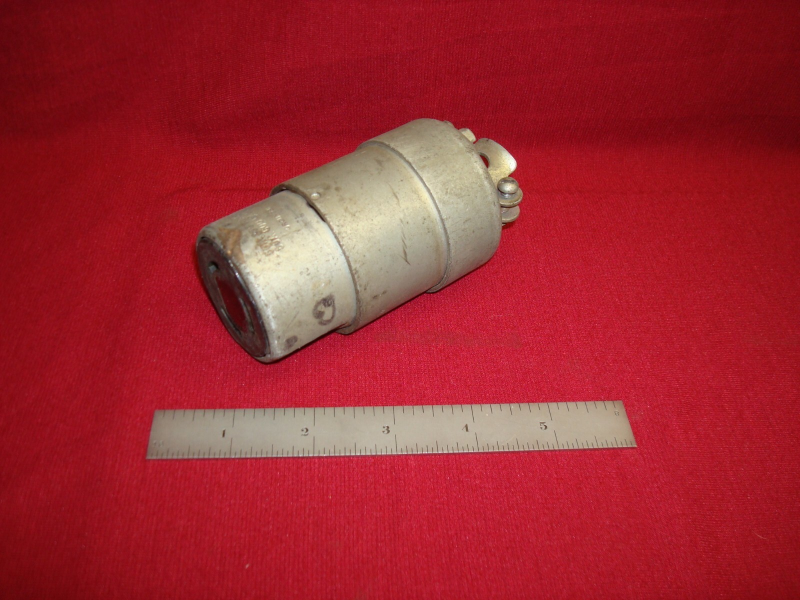 FEMALE CORD CAP 600 VOLT TWIST LOCK 480 VOLT 3 WIRE HEAVY DUTY 50 AMP ...