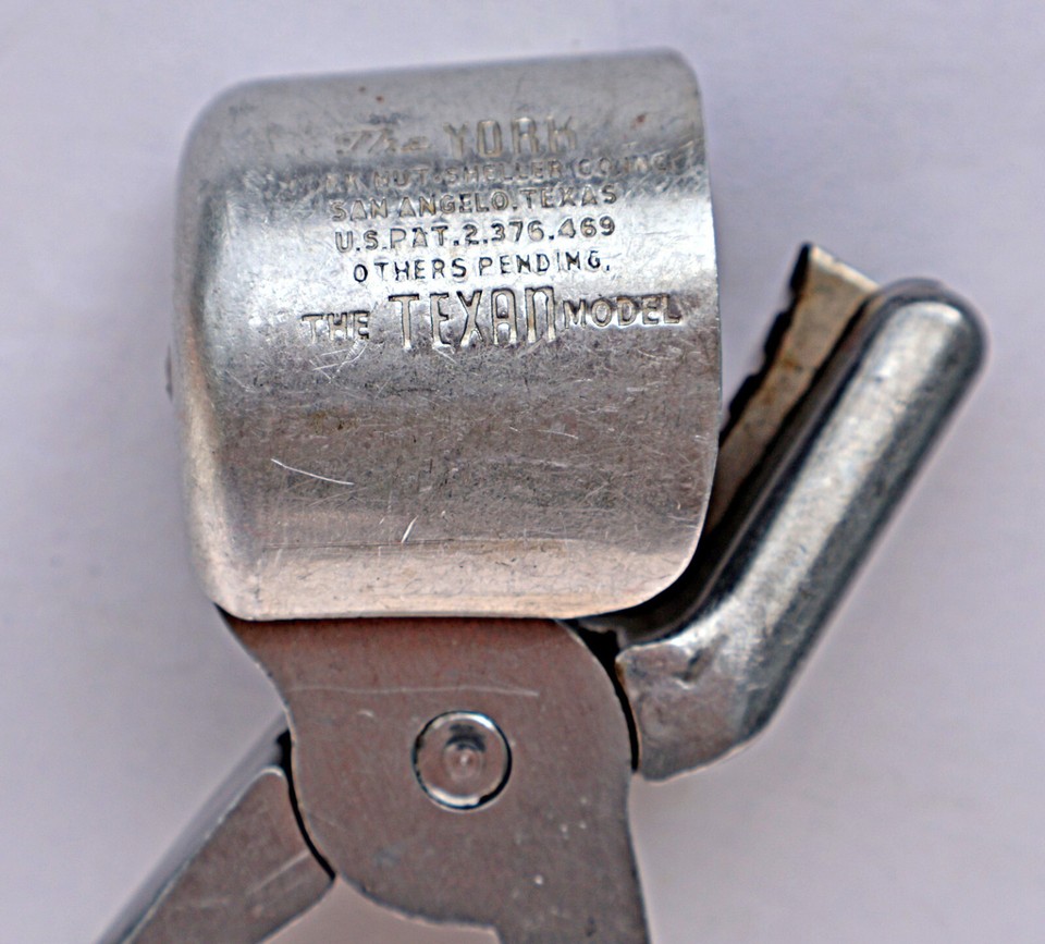 Vintage - The YORK Nut Sheller Cracker - The TEXAN Model - San Angelo ...