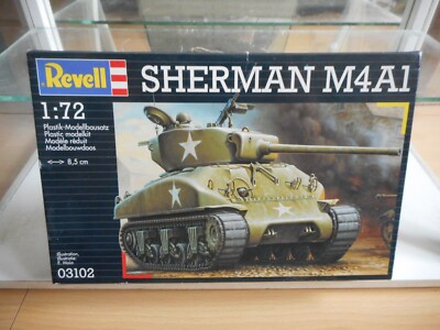 Revell Sherman M4A1 au 1:72 in Box Model Kit | eBay