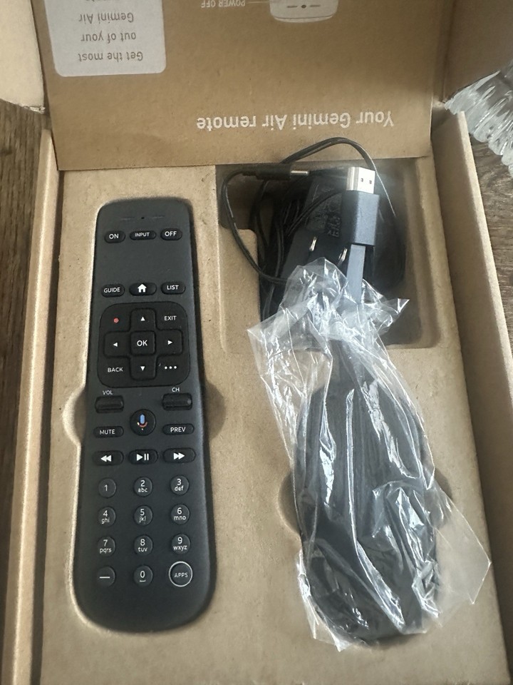 DIRECTV Gemini Air 4K Streaming Device - Model P21KW-500 | eBay