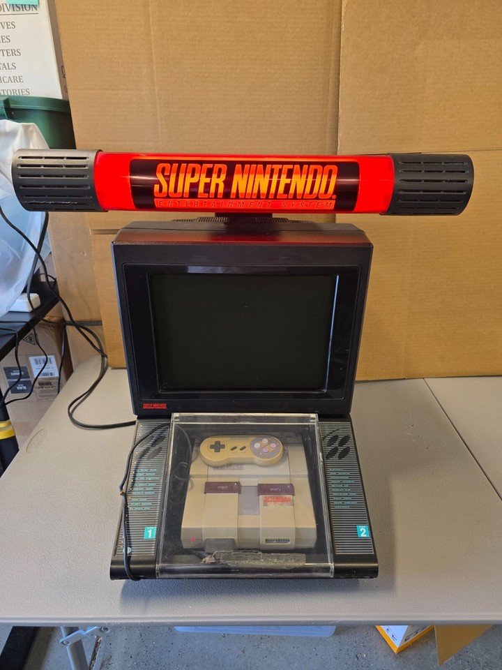 RARE Nintendo SNES Super Nintendo Kiosk! Original tv! (TV not working ...