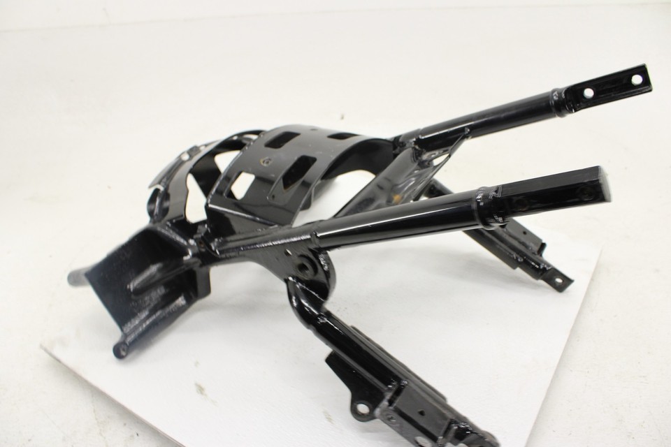 2011-2025 Harley Tri Glide 2015-2024 Freewheeler Rear Intermediate Sub ...