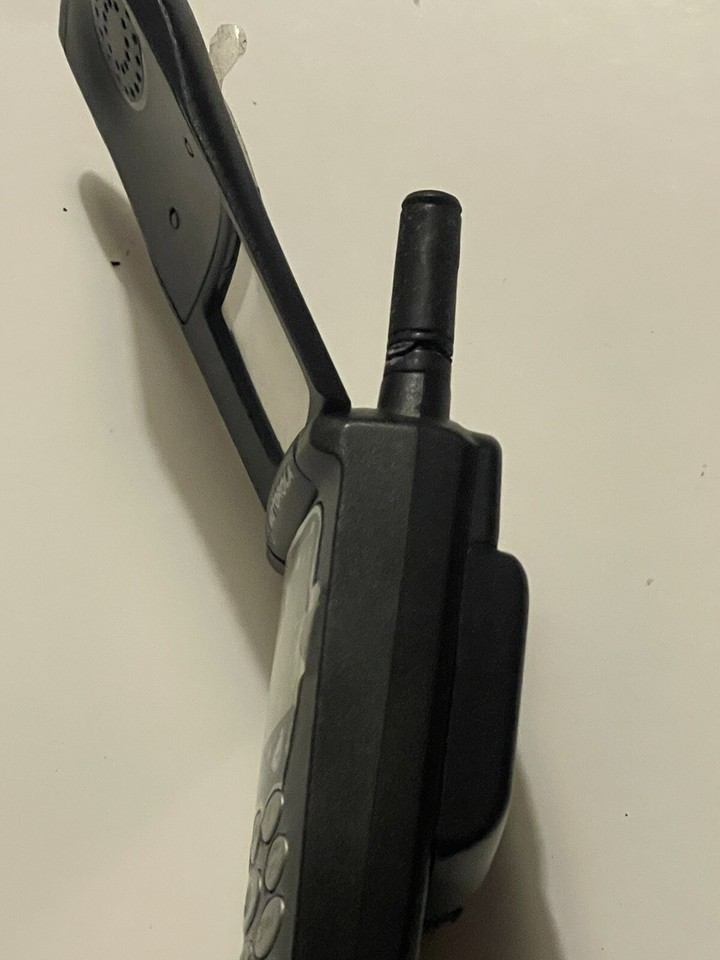Motorola i1000 / Nextel i1000 Black (Nextel) Flip Phone 2 Way Radio ...