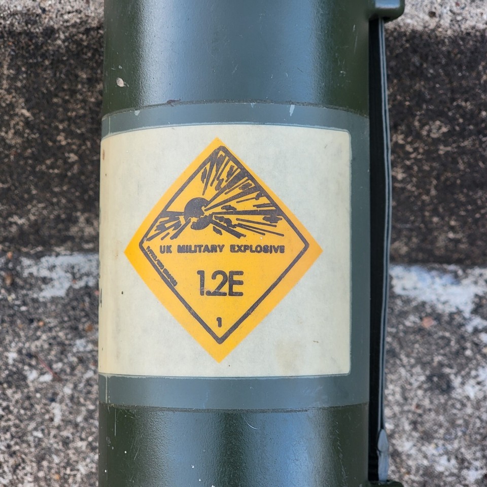 Military Mortar Case C868 81mm Mortar M821 for M252 NO SHELL EMPTY ...