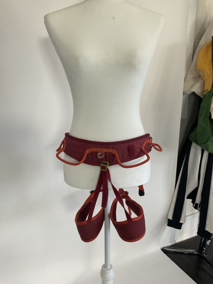 EDELRID JAY II Climbing Harness Red Size Medium M BURGANDY ORANGE | eBay