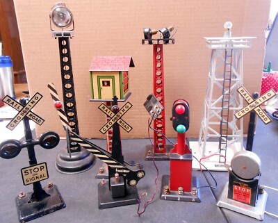 Group Of 8 Vintage Marx And Lionel Train Lights & Railroad Crossing ...