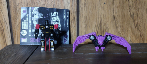 Transformers WFC-S46 Siege Spy Patrol Cassettes RUMBLE & RATBAT ...