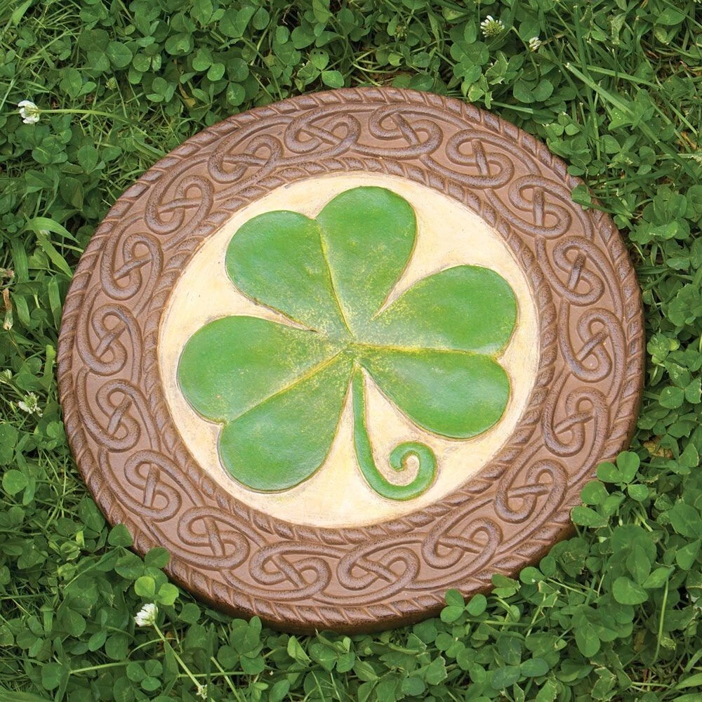 Shamrocks And Clovers Borders