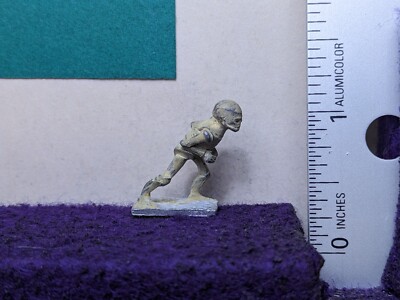 MINIFIGS VFW45 Skeleton Pushing against Wheel Miniature Metal Fantasy ...
