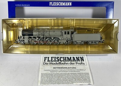 Fleischmann HO - 82 4139 - P10 / Class 39 Engine - 2-8-2 - Photographic ...