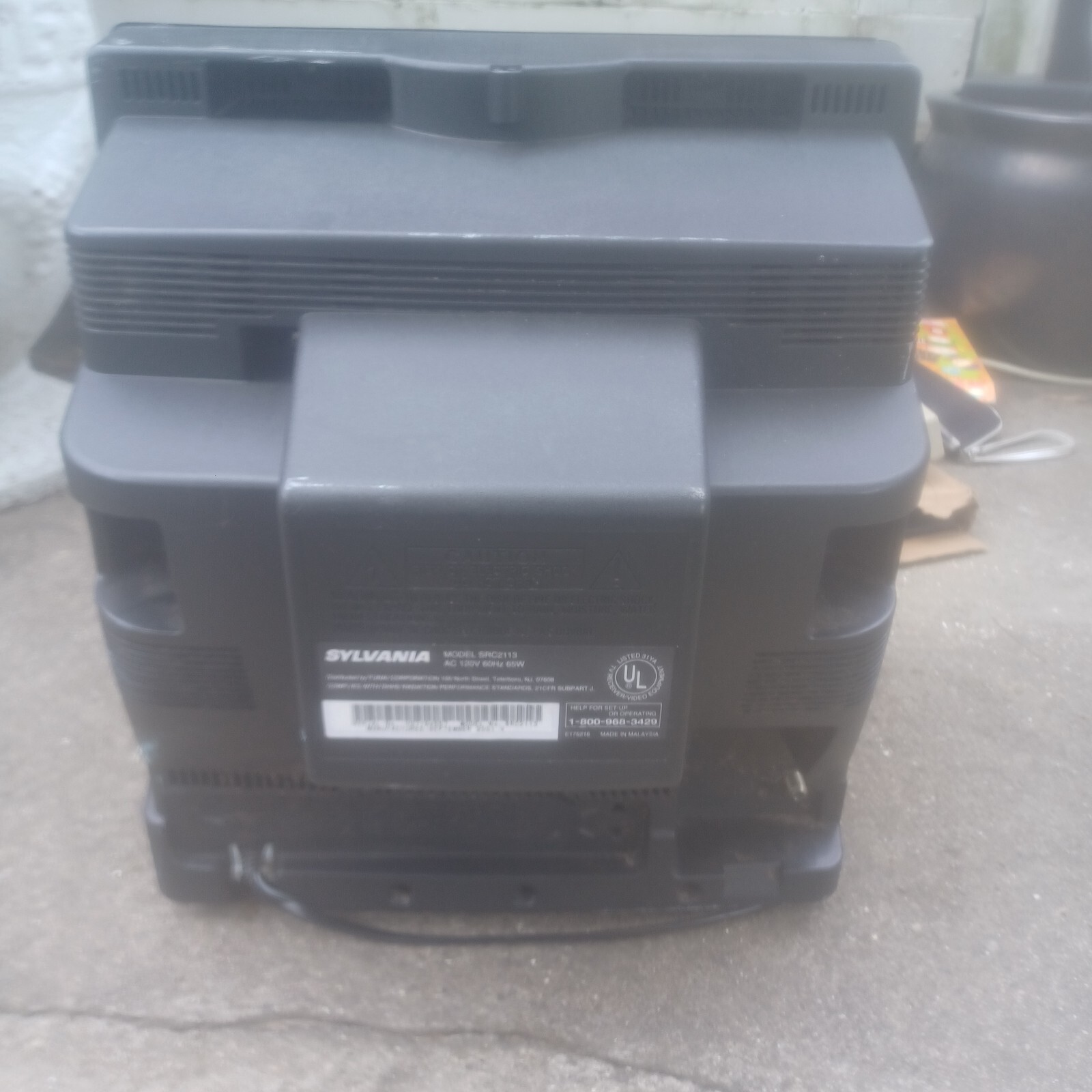 Sylvania 13in color CRT TV / VCR Combo Retro Gaming SRC2113 | eBay