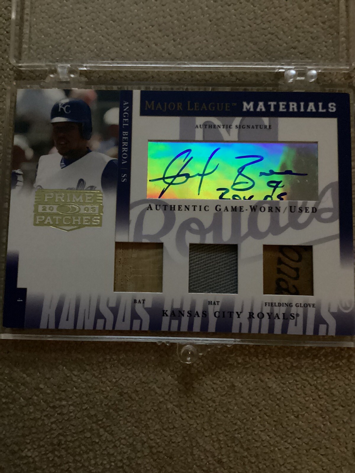 2005 Donruss Prime Patches Angel Berroa Autograph/bat/hat/glove /150 | eBay