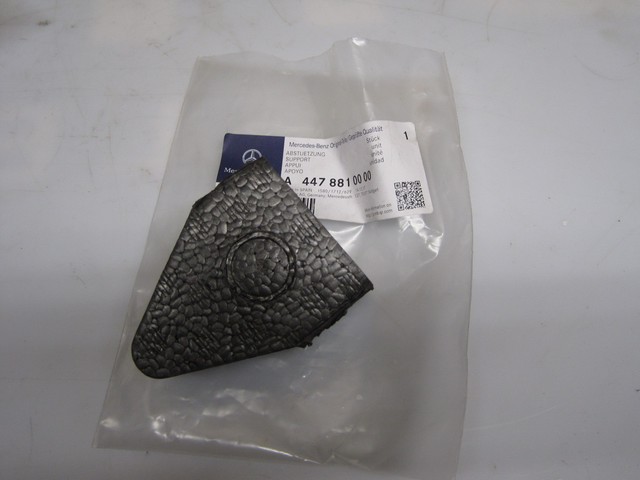 Mercedes-Benz W447 Support (bumper on Left and Right Wing) A4478810000 ...