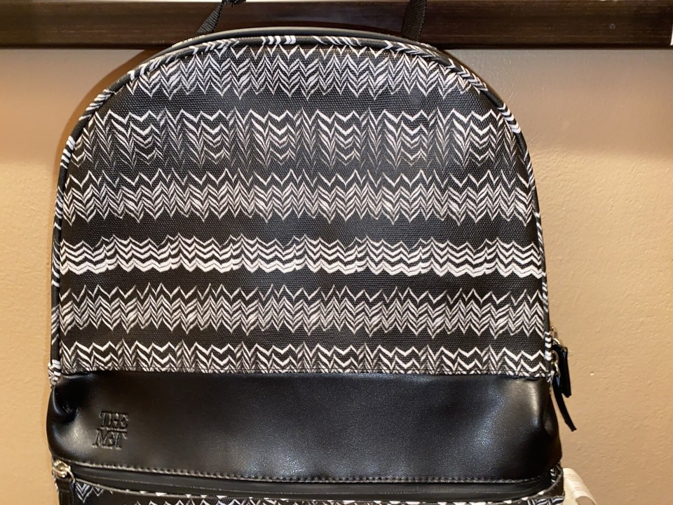 The Met Hellenistic Zigzag Motif Coated Canvas Unisex Backpack w ...
