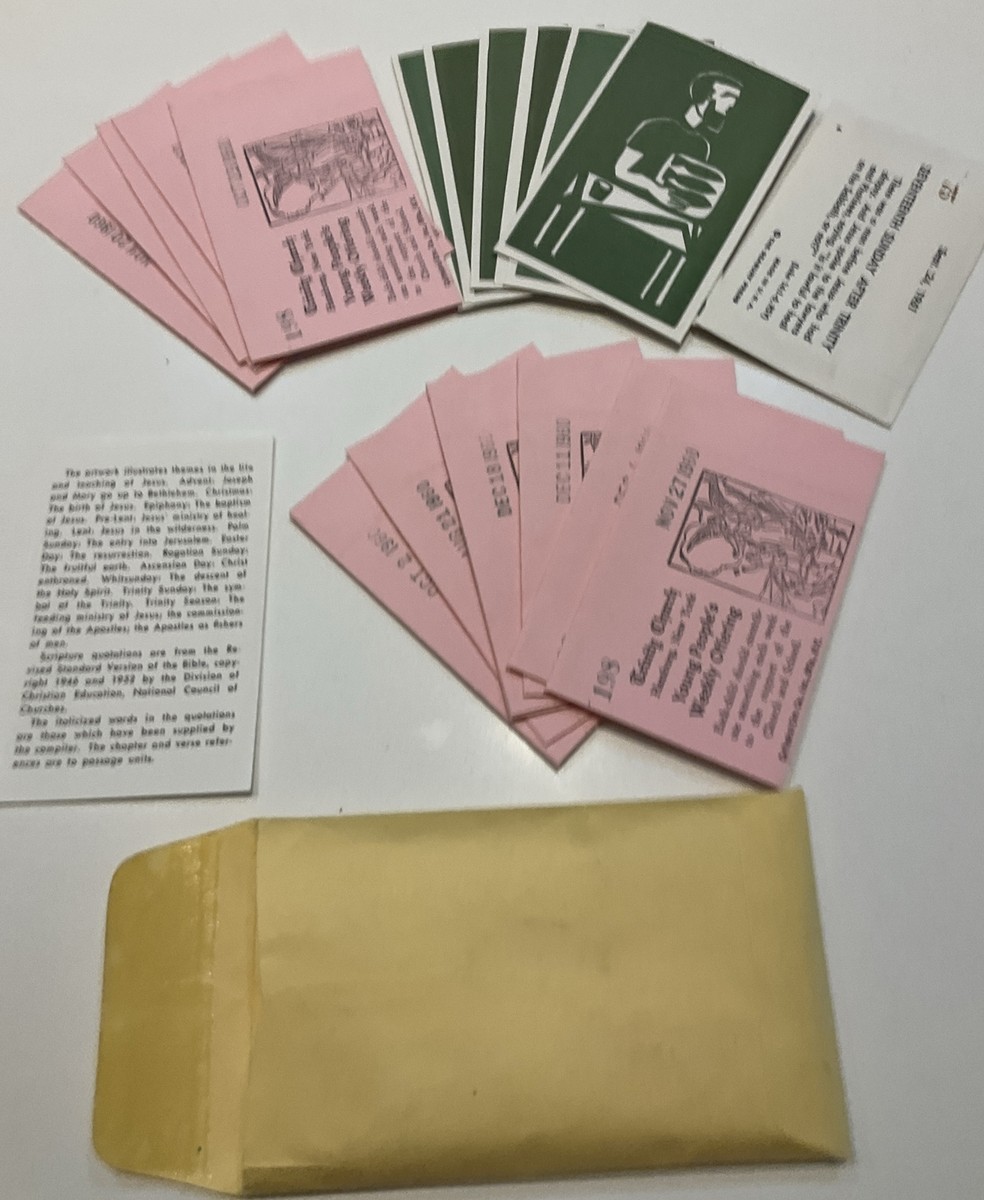 Sunday Collection Envelopes Pack Of 10 Elegant Red Matt And Golden Sun