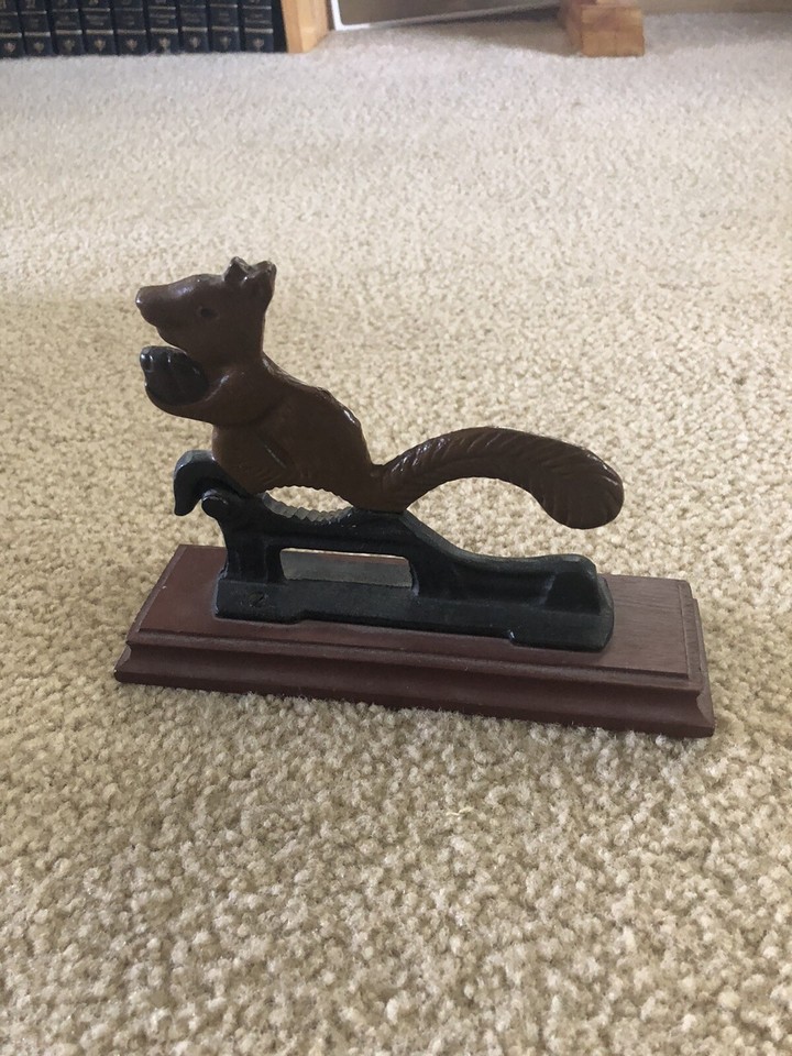 Vintage Cast Iron Squirrel with Acorn Nut Cracker | eBay