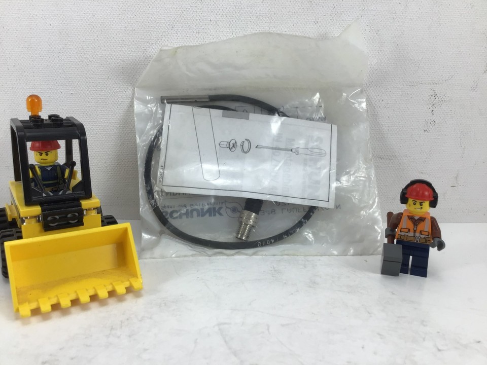 0301484 - SCHUNK - PROXIMITY SENSOR - **NEW OLD STOCK!!** | eBay