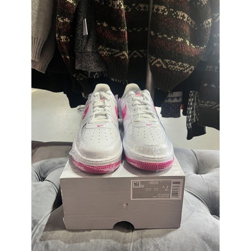 Nike Air Force 1 White/Laser Fuchsia (FV5948 102) Big Kid's 7Y Women’s ...