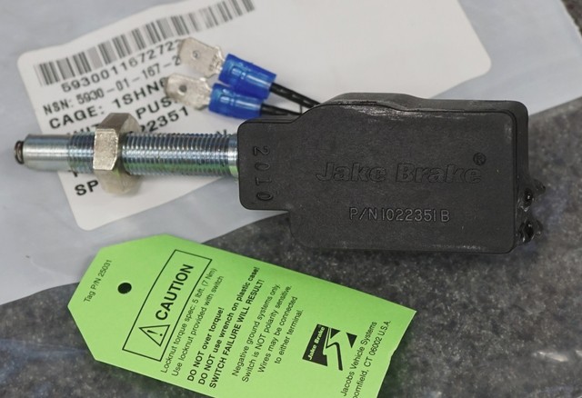 Jacobs Jake Brake Switch 1022351 (14435) Detroit Diesel & Cat 3400 ...