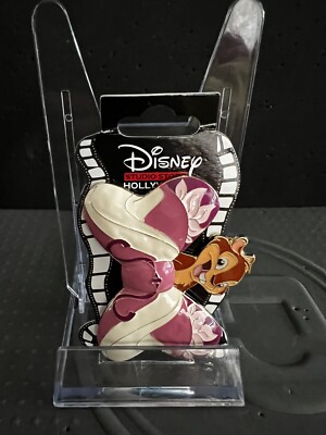 Disney DSSH 2016 Bow Series Pip the Chipmunk from Enchanted LE 400 Pin ...
