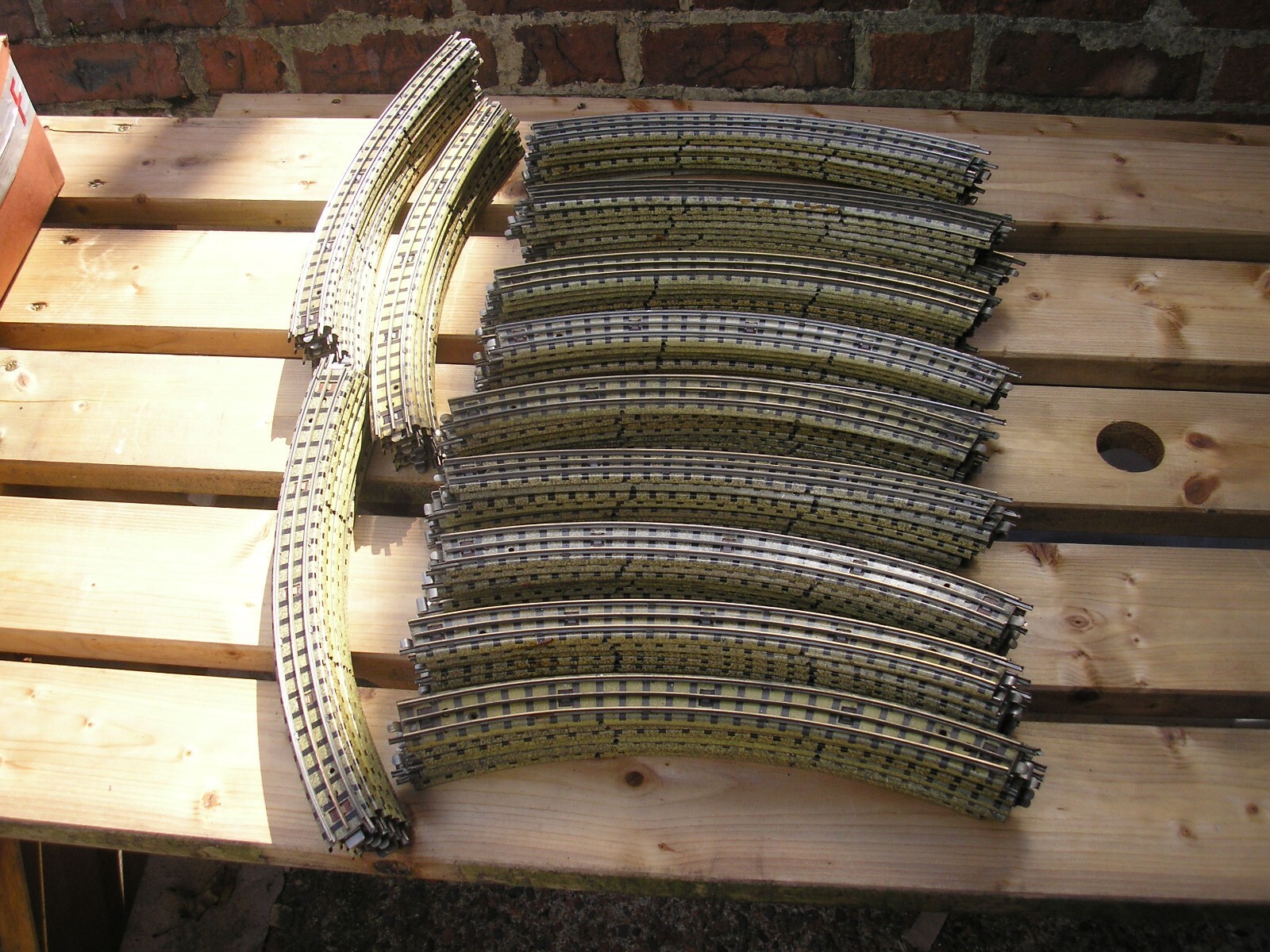 Hornby Dublo 3 Rail Track sold in various packs on request app 230 ...