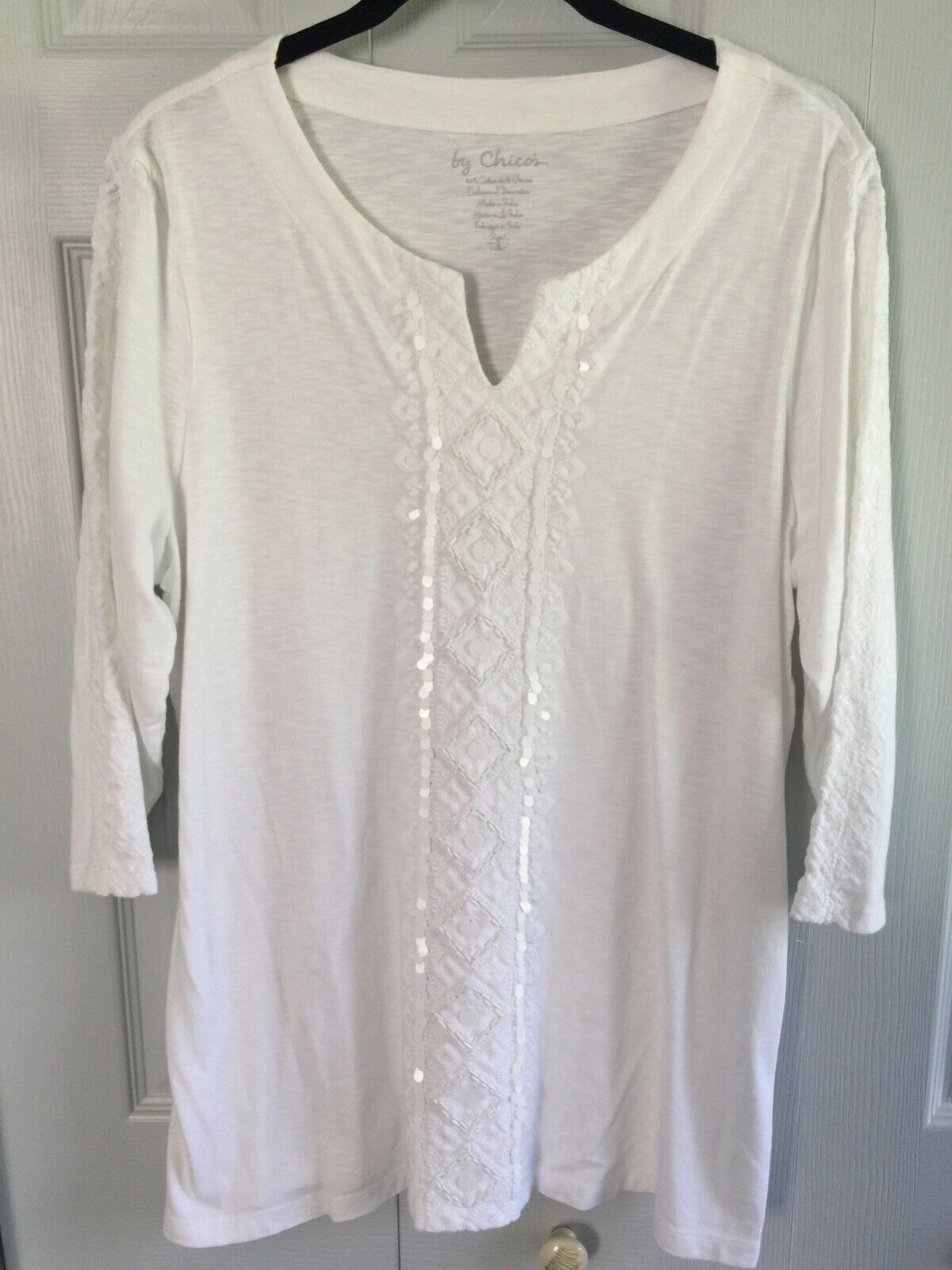 Chico's Brand White Cotton Blend Tunic Top with Sequin Detail Sz 1 (6-8 ...