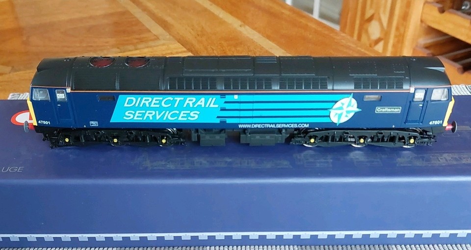 ViTrains V2081 Class 47 Loco 47501 'Craftsman' DRS Livery. Mint ...