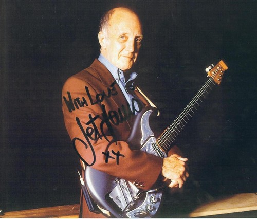 JET HARRIS SIGNED PHOTO SIZE 8 X 10 INCH MEMBER OF THE SHADOWS 1958 ...