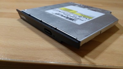 ASUS F7 Series - F7L - CD/DVD Burner for DVD - Pata Player CD Optical ...