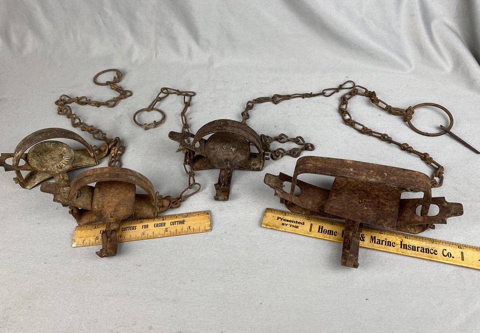 4 Antique Animal Traps, ONEIDA #1, Kompakt #1 - Cabin, Camp, Lodge ...
