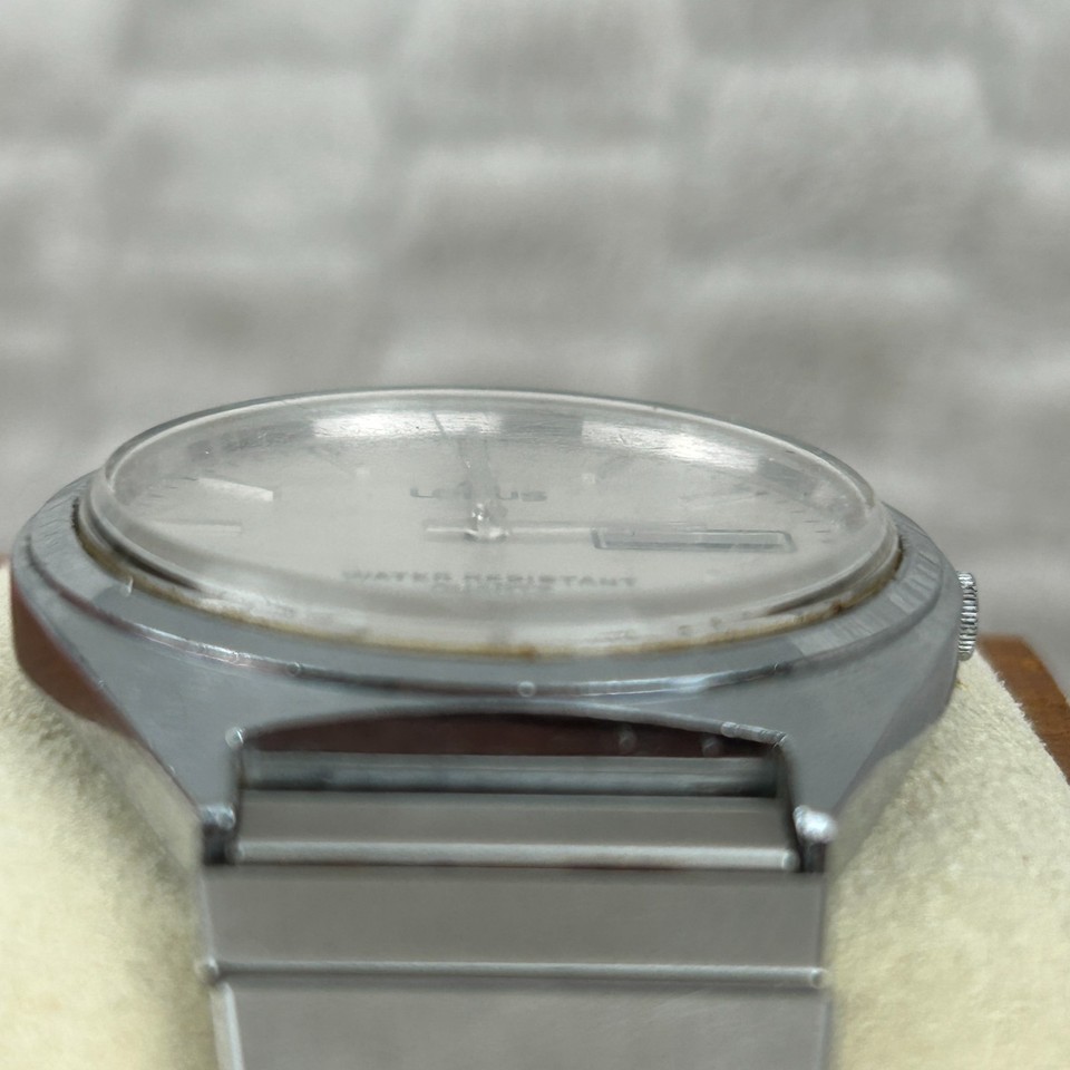 Vintage Lorus Men’s Quartz Stainless Steel Watch Day Date Model Y143 ...