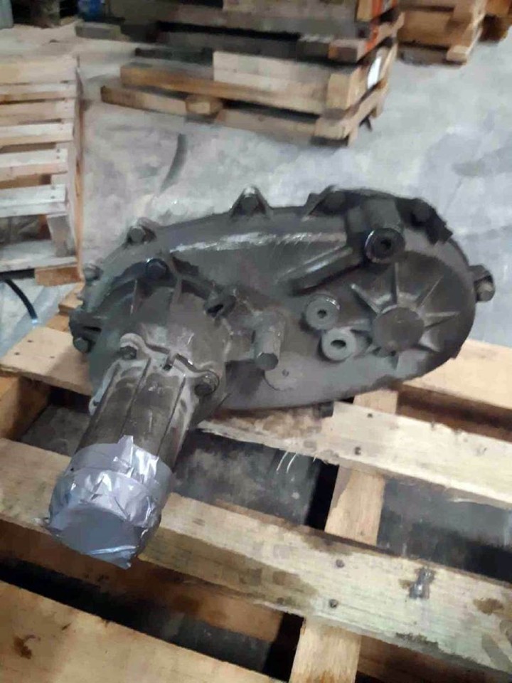 2000-2001 Jeep Grand Cherokee 4.7L Transfer Case Model 242 Selec Trac ...