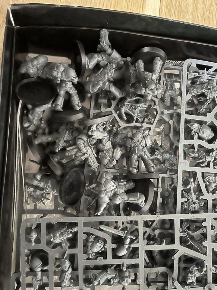 Warhammer 40k Dark Imperium Box Set And All Paints Needed To Paint (22 ...