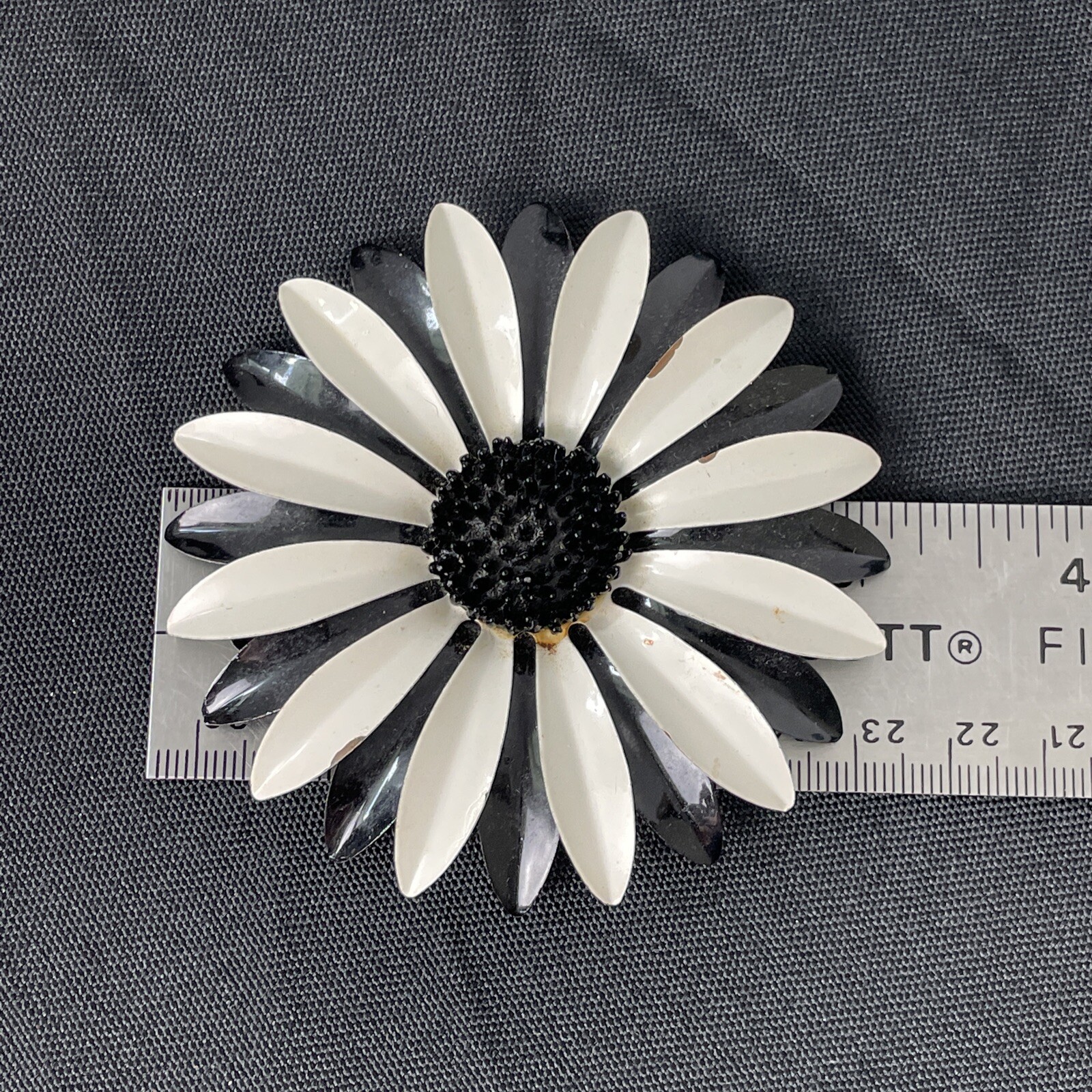 Vintage Large Enamel Black & White Flower Brooch Pin - Gem