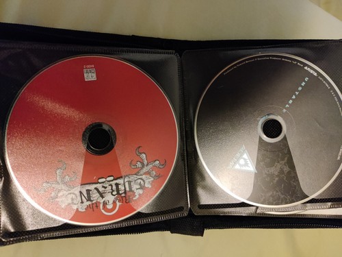 LOT OF 21 METAL CDS IN CARRYING CASE | eBay