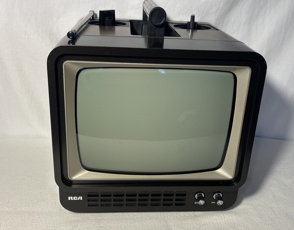 Vintage ANALOG 1980's RCA 9" Portable TV AFC-095L B&W | eBay