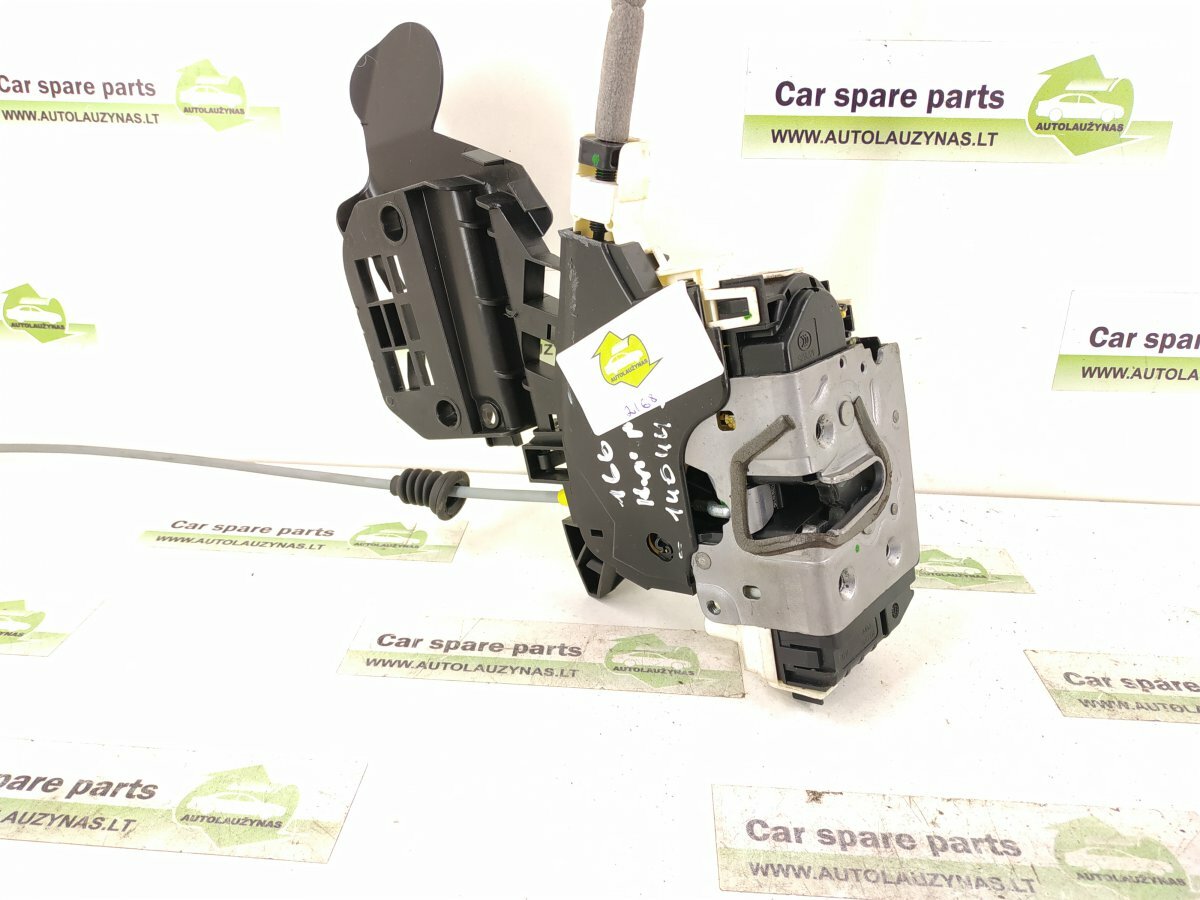 MERCEDES-BENZ M-CLASS W166 DOOR LOCK FRONT LEFT A 1667200135 | eBay